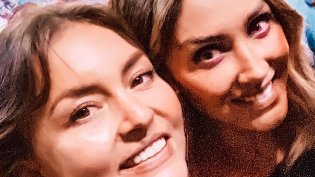 Así fue el explosivo reencuentro de Anahí y Angelique Boyer en la boda ...